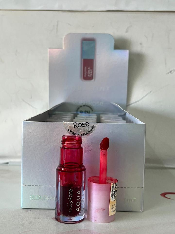 Ruby Rose | Lili Maquiagem